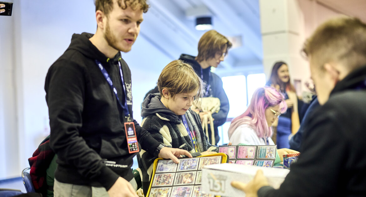 Home - London Card Show